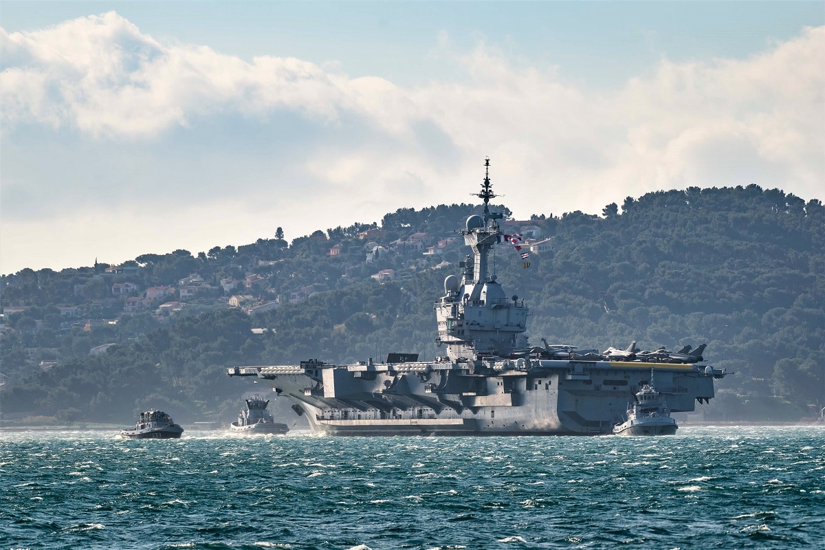 French Aircraft Carrier Clemenceau French Aircraft Carrier Clemenceau